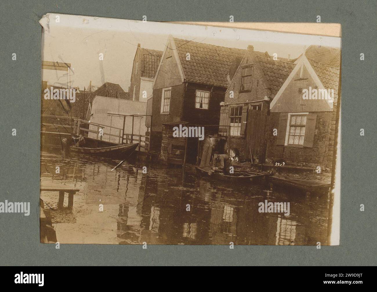 Volendam etc hi-res stock photography and images - Alamy