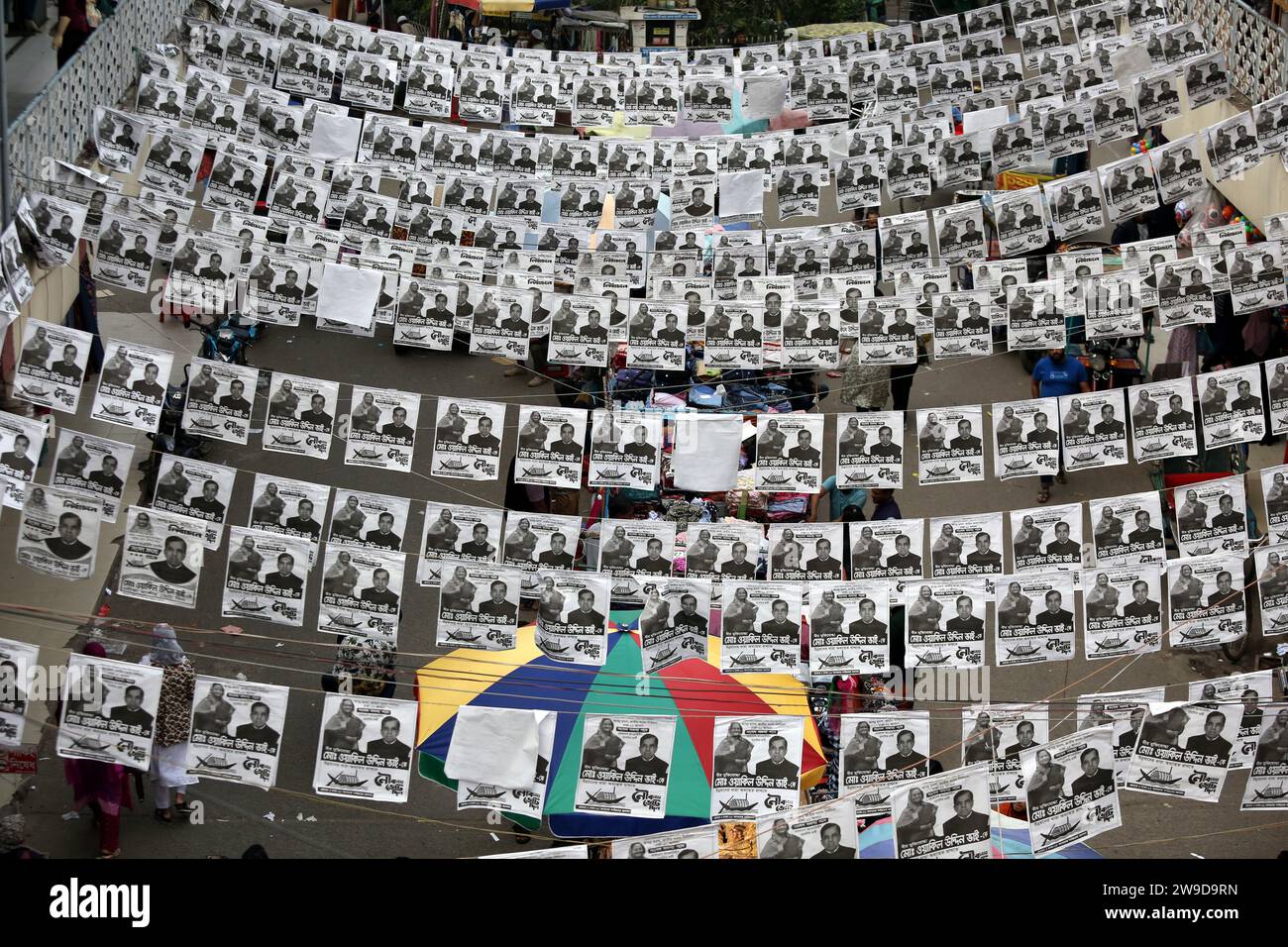 Dhaka, Wari, Bangladesh. 27th Dec, 2023. Posters of the election ...