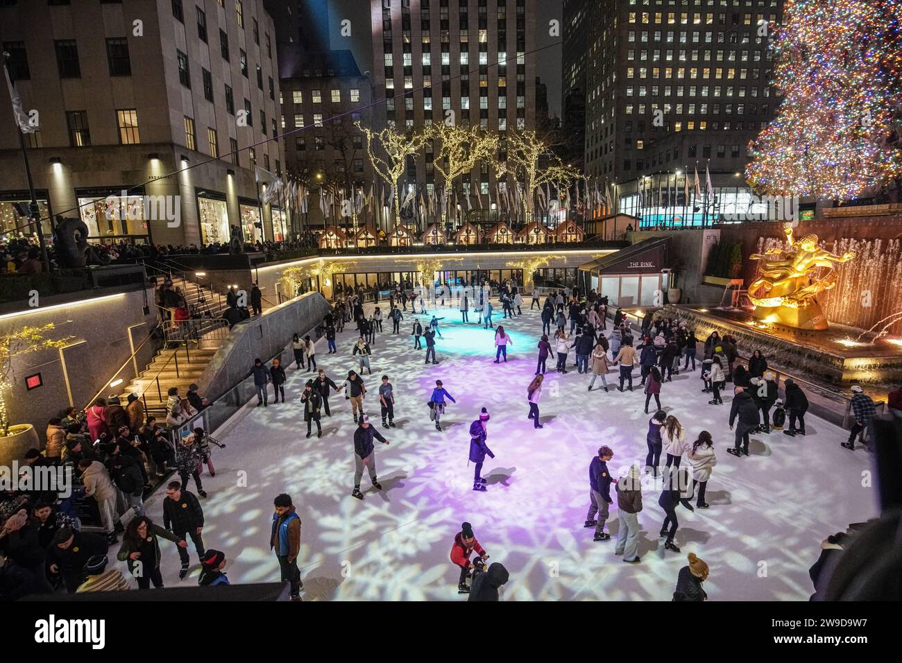 New York City, United States. 26th Dec, 2023. People do ice skating ...