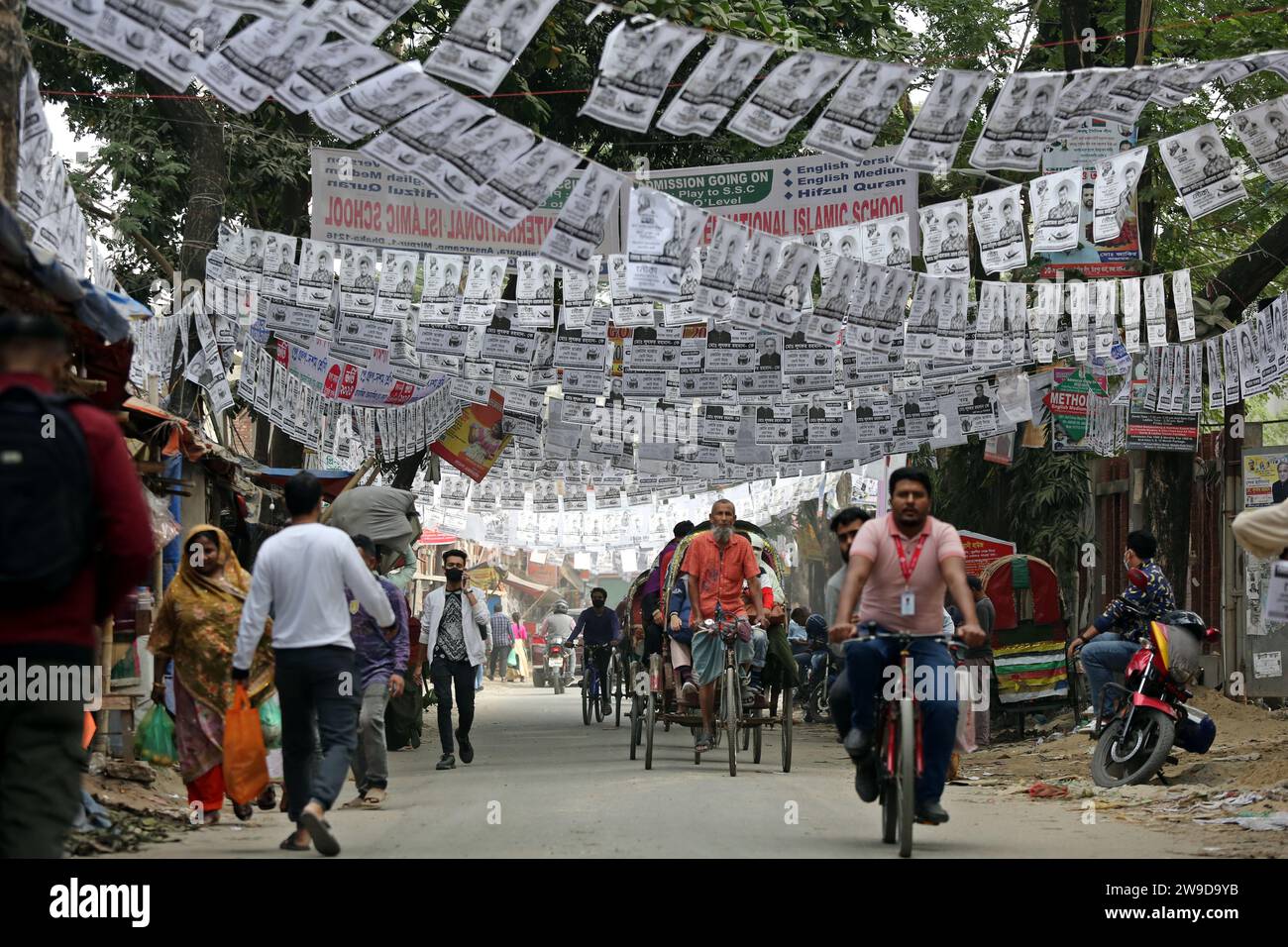 Dhaka, Wari, Bangladesh. 27th Dec, 2023. Posters of the election ...