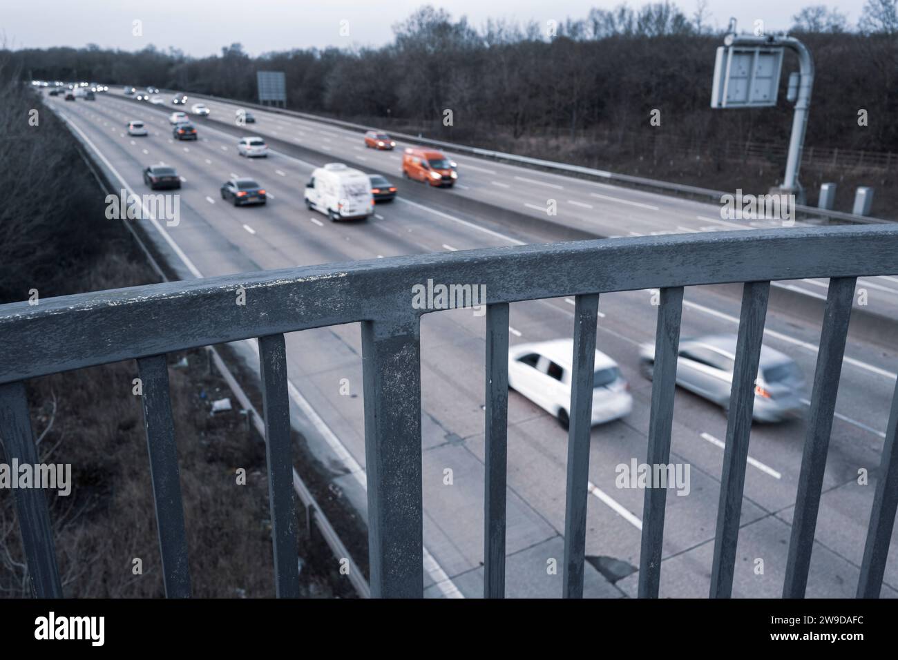 Cars and lorries are making their way to. and from London on the M25 ...