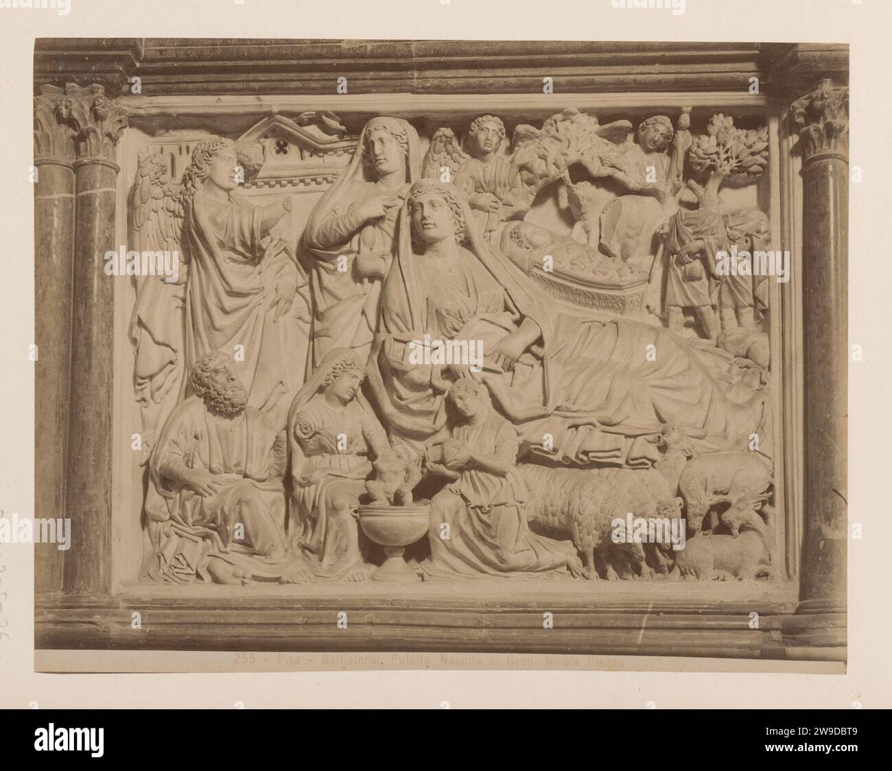 Pisa italy nicola pisano pulpit hi-res stock photography and images - Alamy