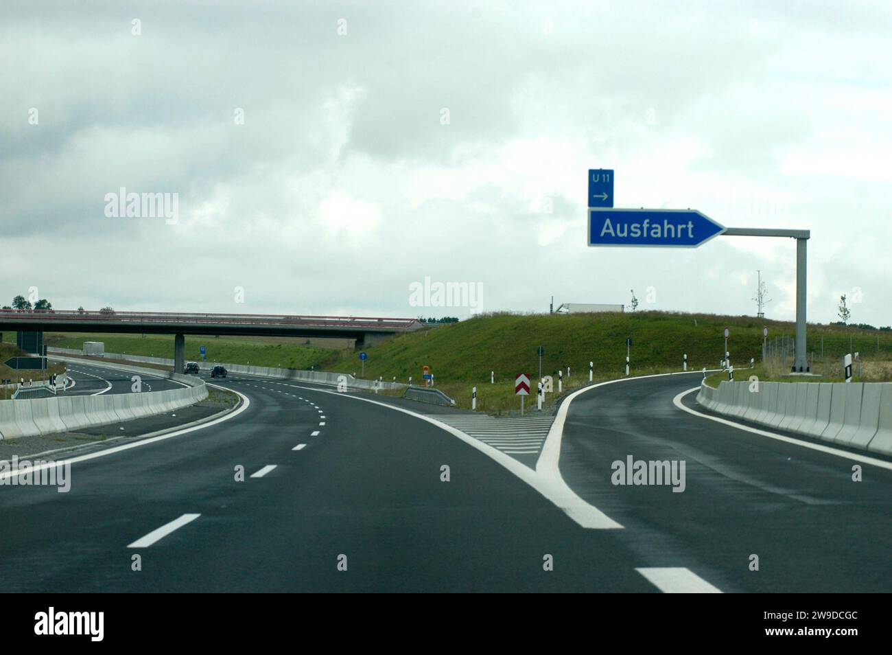 Autobahnschild hi-res stock photography and images - Alamy