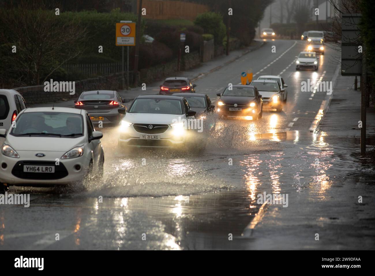 West Yorkshire, UK. 27st Dec, 2023. UK Weather. Storm Gerrit brought ...