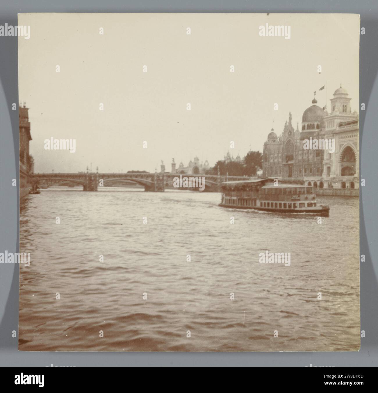 Face over the Seine, with the Pavilions of Italy and Turkey on the ...