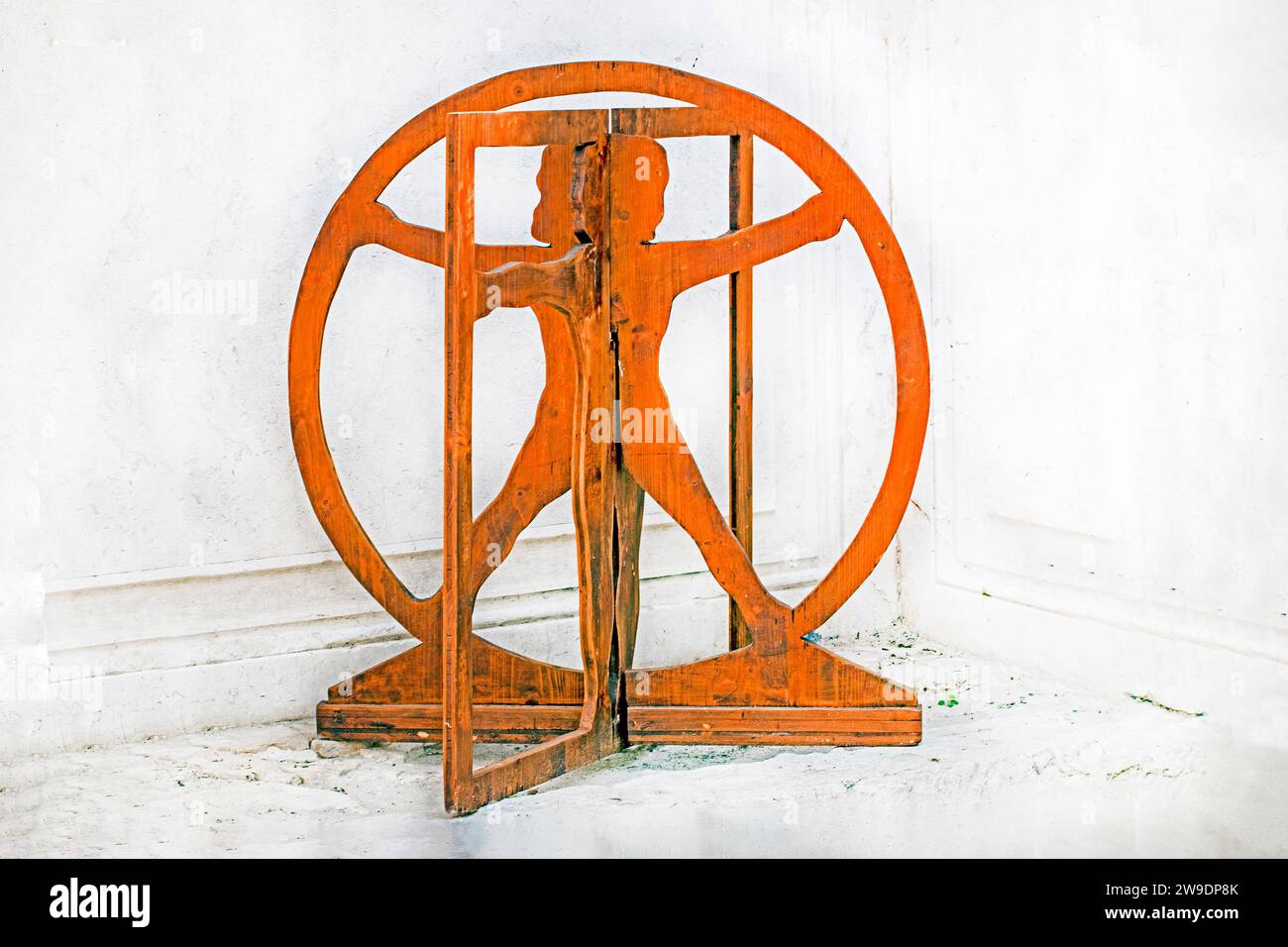 symmetrical figure from a tree with the golden ratio on a light ...