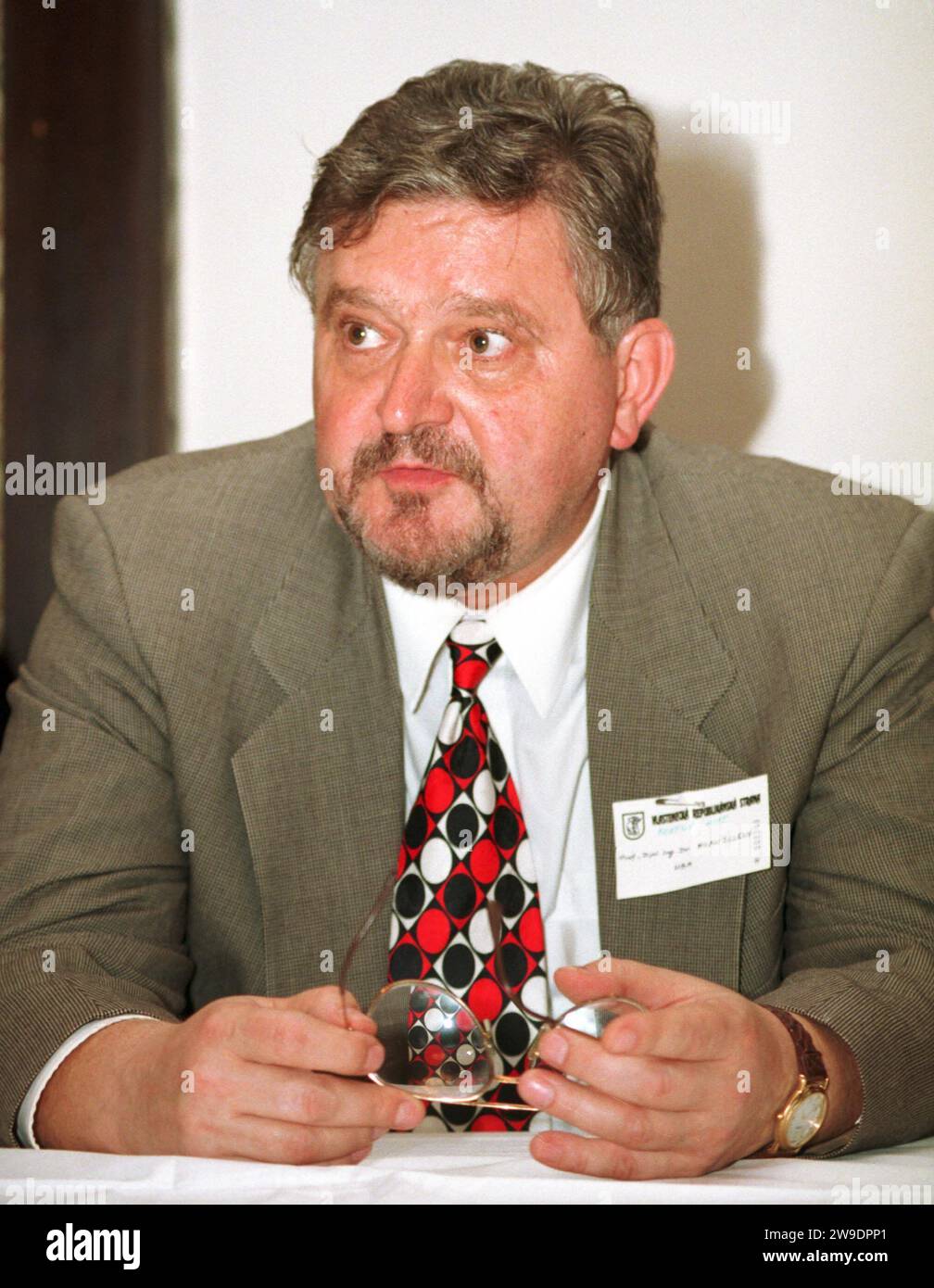 ***FILE PHOTO*** Czech-American economist Milan Zeleny, who was ...