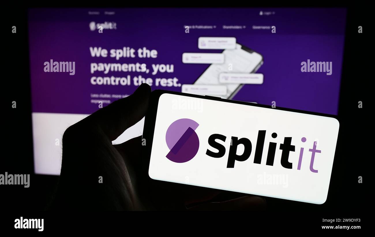 Splitit logo hi-res stock photography and images - Alamy