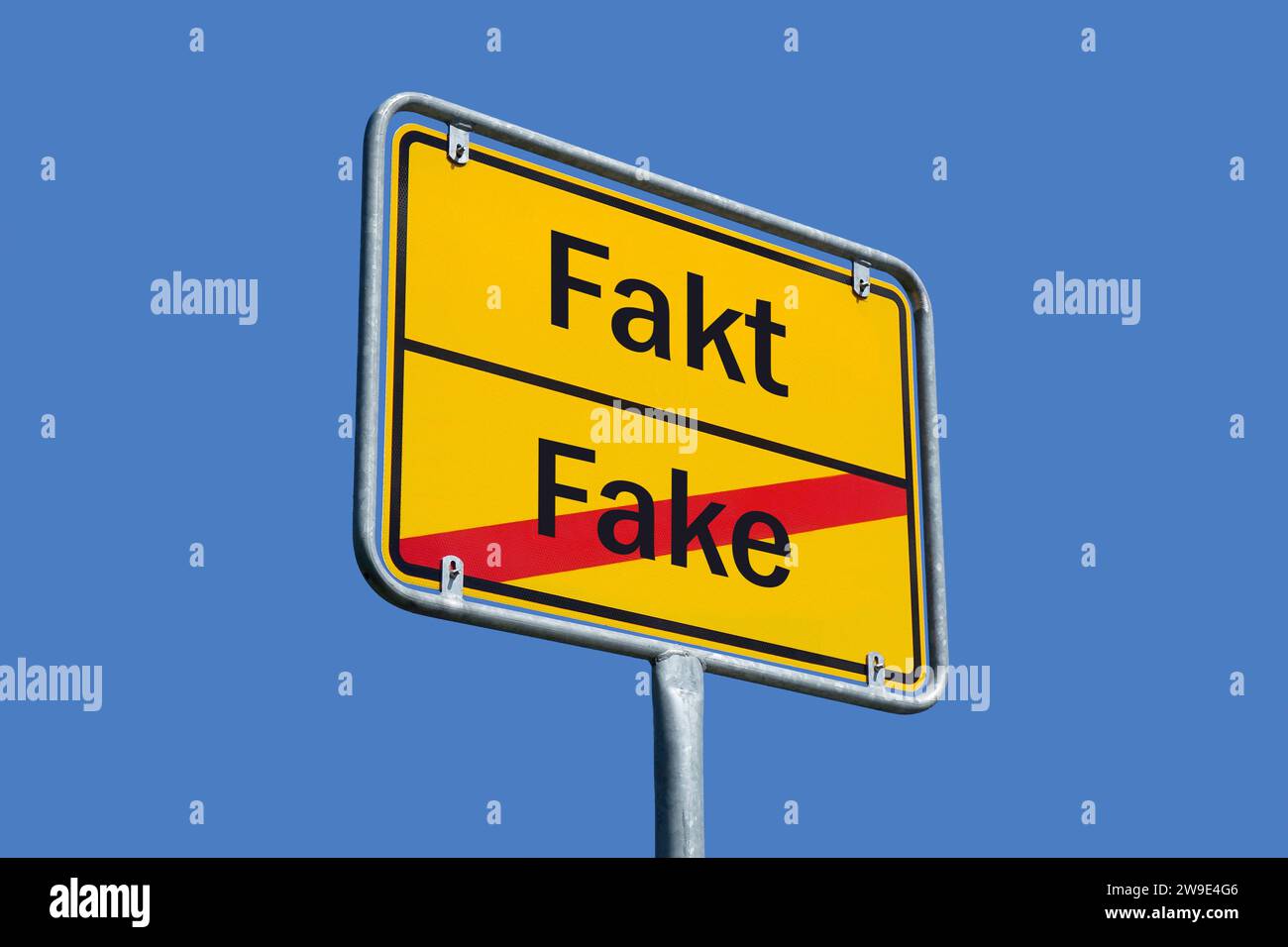 Ortsschild mit Fakt und Fake Ortsschild mit Fakt und Fake, 27.12.2023 ...