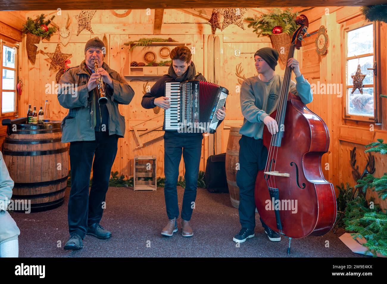Oberbairische hi-res stock photography and images - Alamy