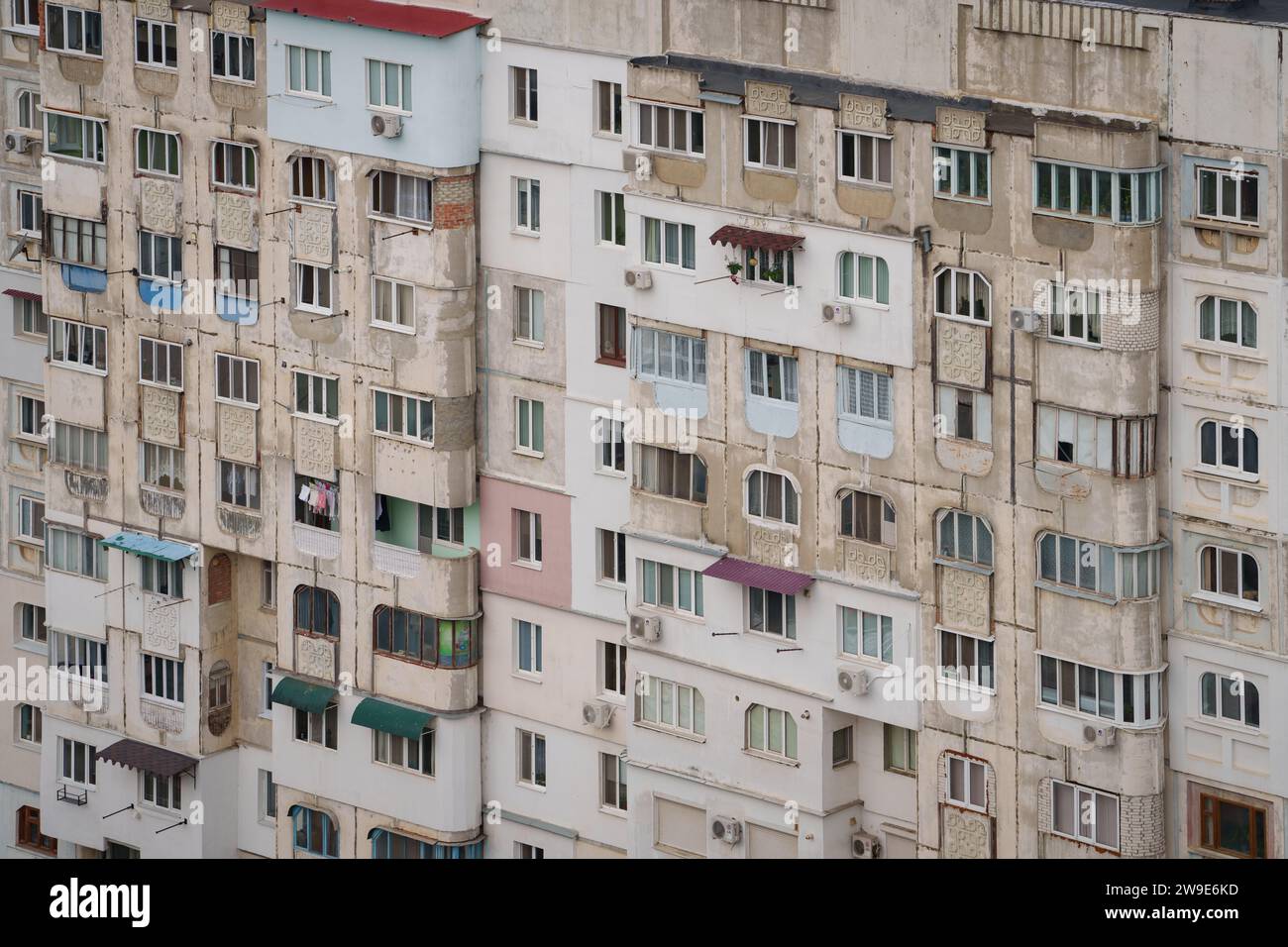 Old soviet block apartments hi-res stock photography and images - Alamy