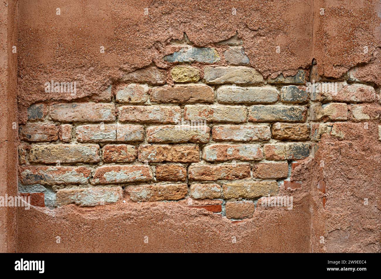 Exposed red brick wall texture hi-res stock photography and images - Alamy