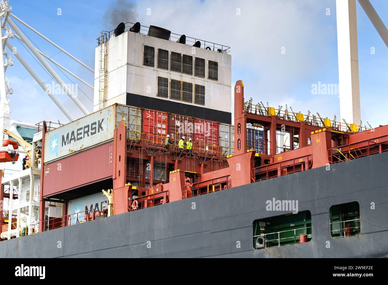 Maersk container ship crew hi-res stock photography and images - Alamy