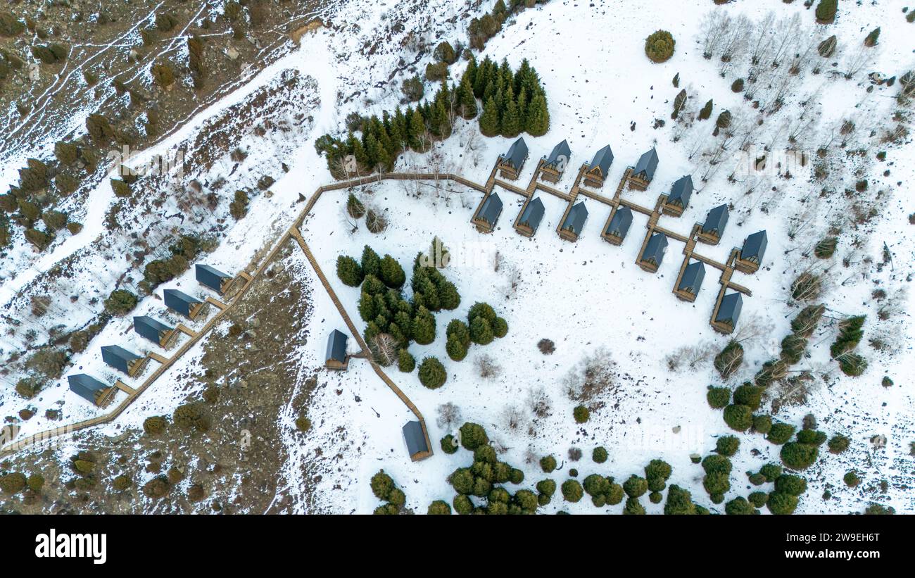 Chalet a frame roof winter hi-res stock photography and images - Alamy