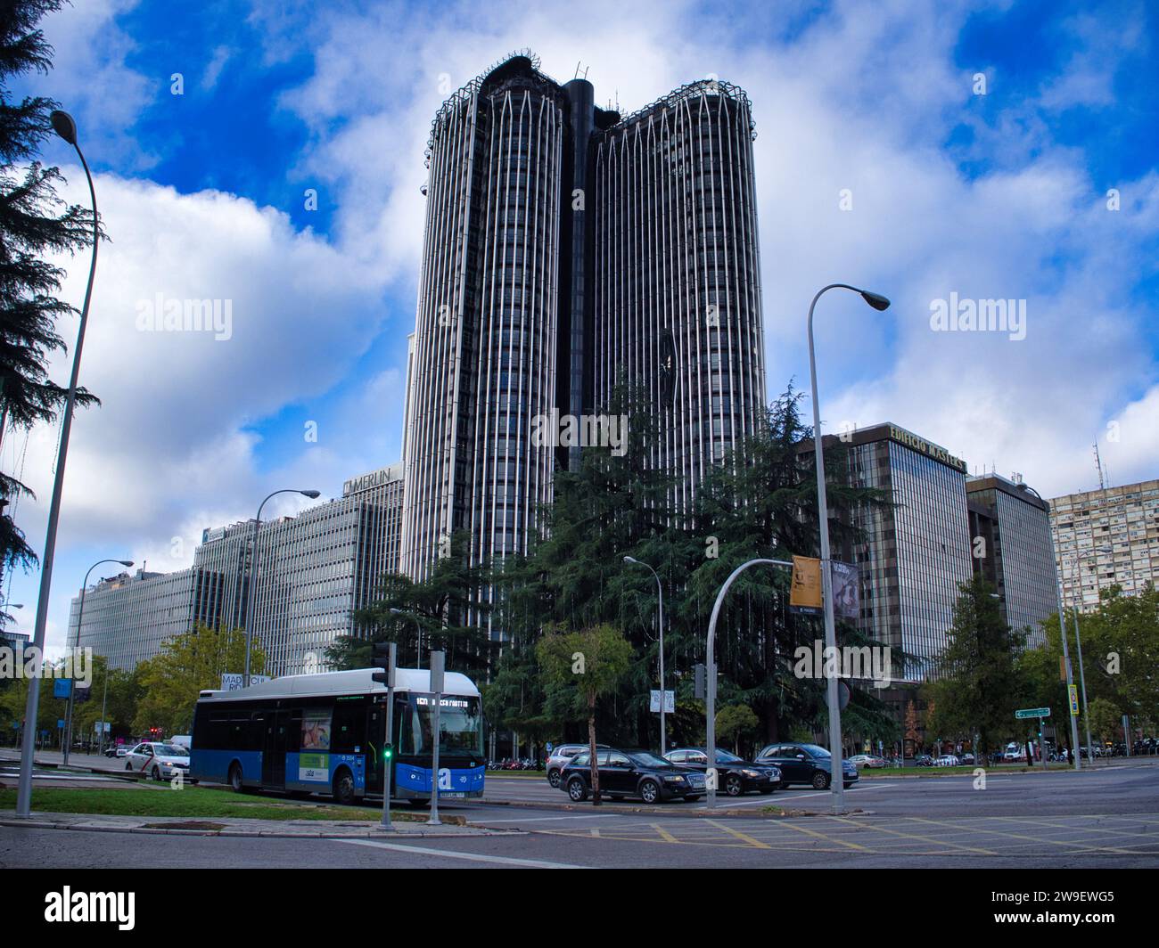 A general view exterior santiago bernabeu stadium hi-res stock ...