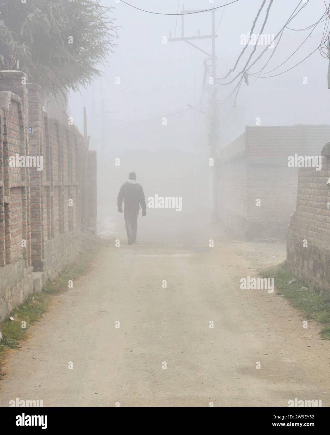 27 December 2023 Kashmir India Dense Fog Engulfs Parts Of Kashmir 27-december-2023-kashmir-india-dense-fog-engulfs-parts-of-kashmir