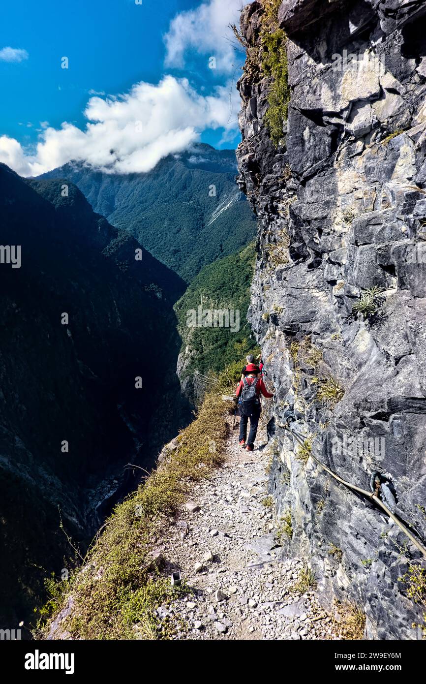 The narrow and precipitous Zhuilu Old Trail, Taroko National Park ...