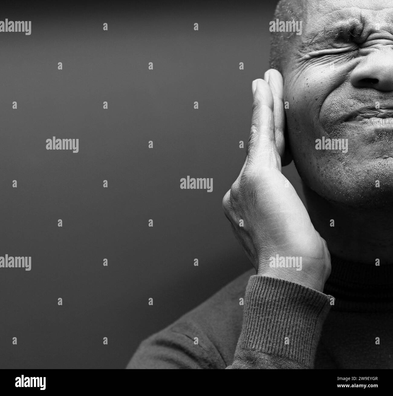 Noise prevention Black and White Stock Photos & Images - Alamy