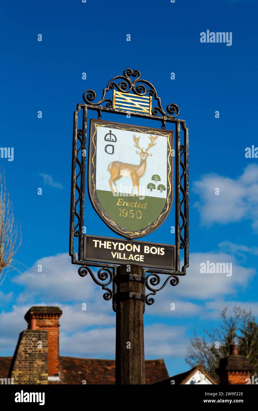 Essex village signs hi-res stock photography and images - Alamy