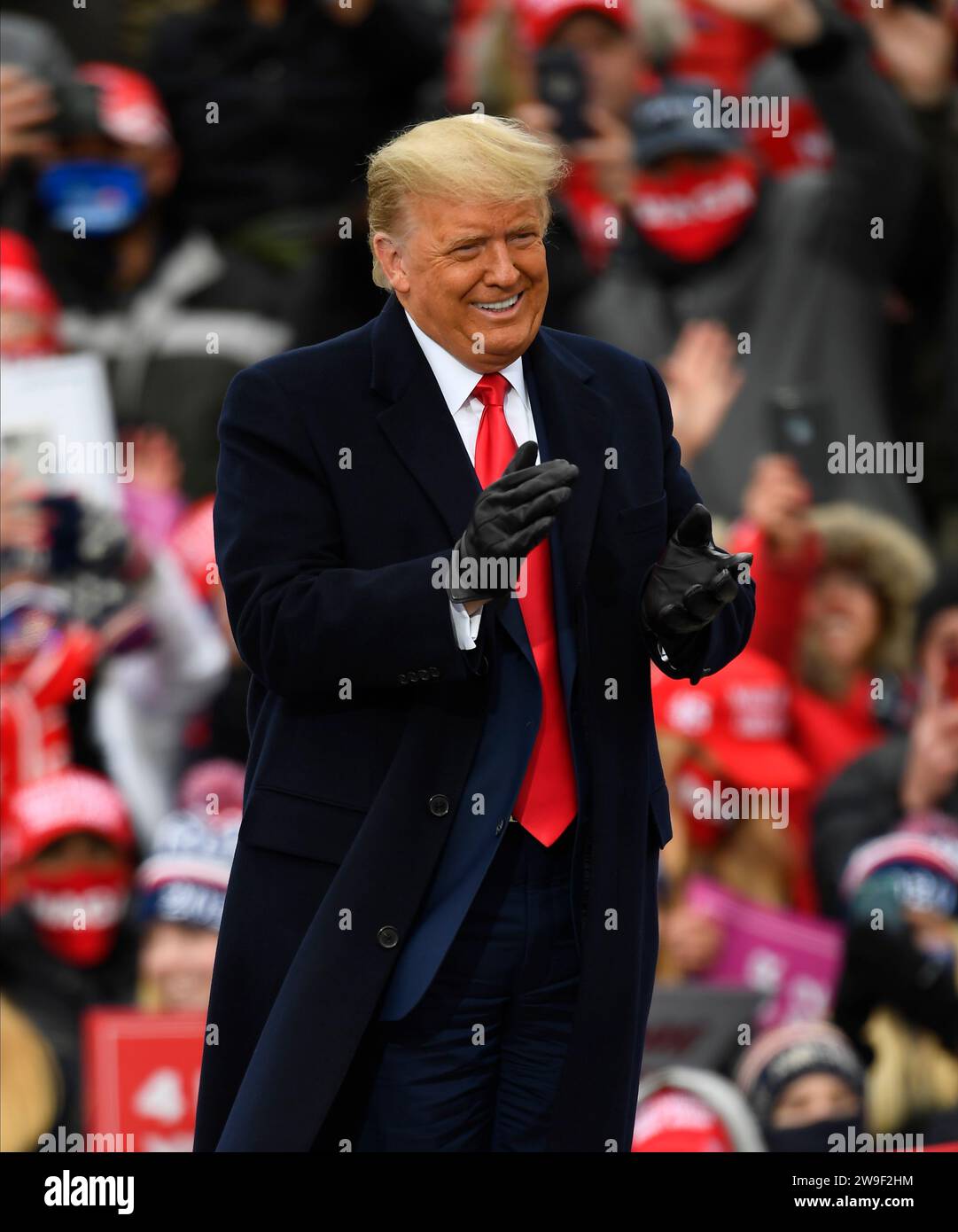Donald trump 2023 rally hi-res stock photography and images - Alamy