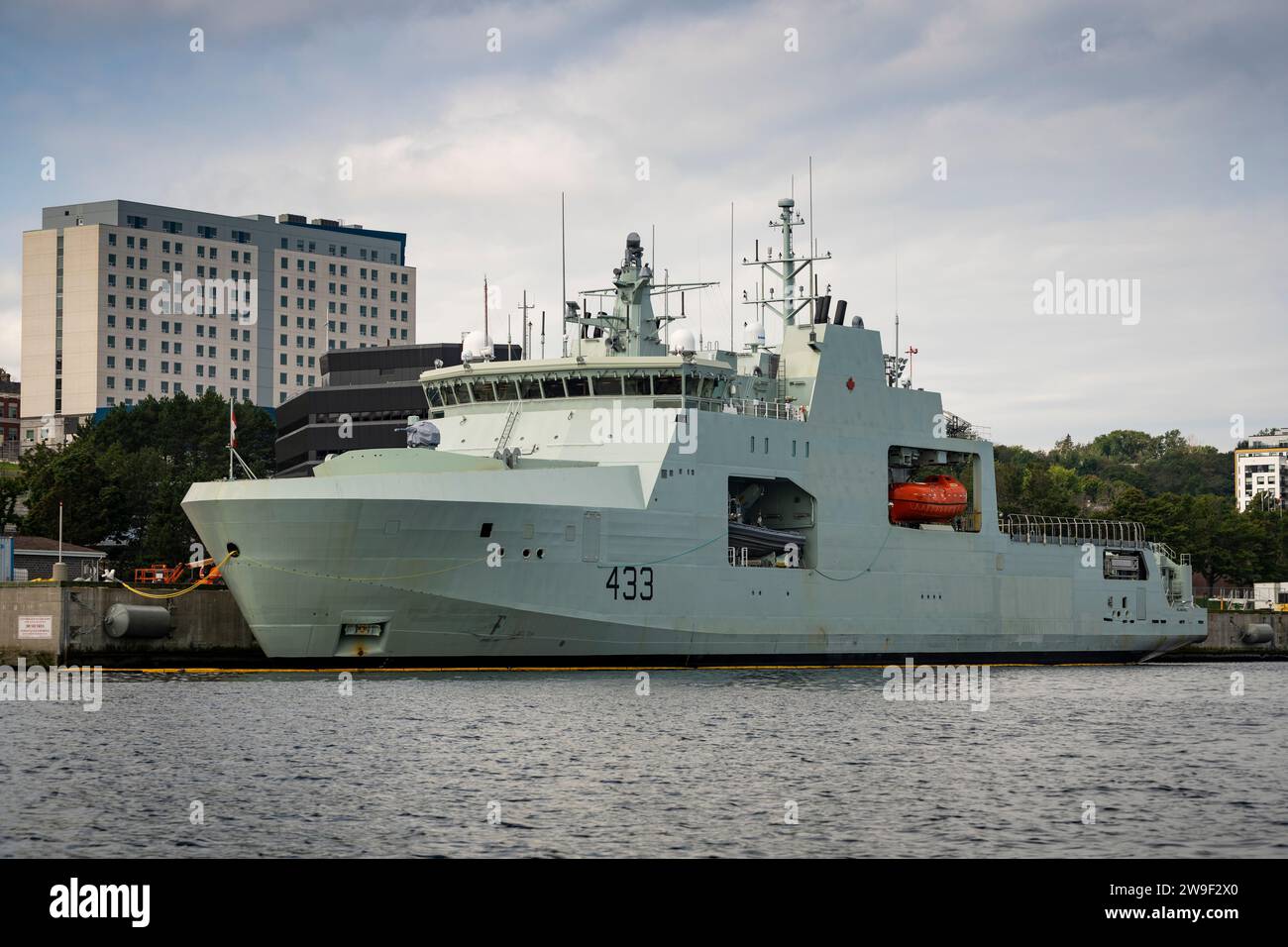 Royal Canadian Navy (RCN) Arctic and Offshore Patrol Ship (AOPV) HMCS ...