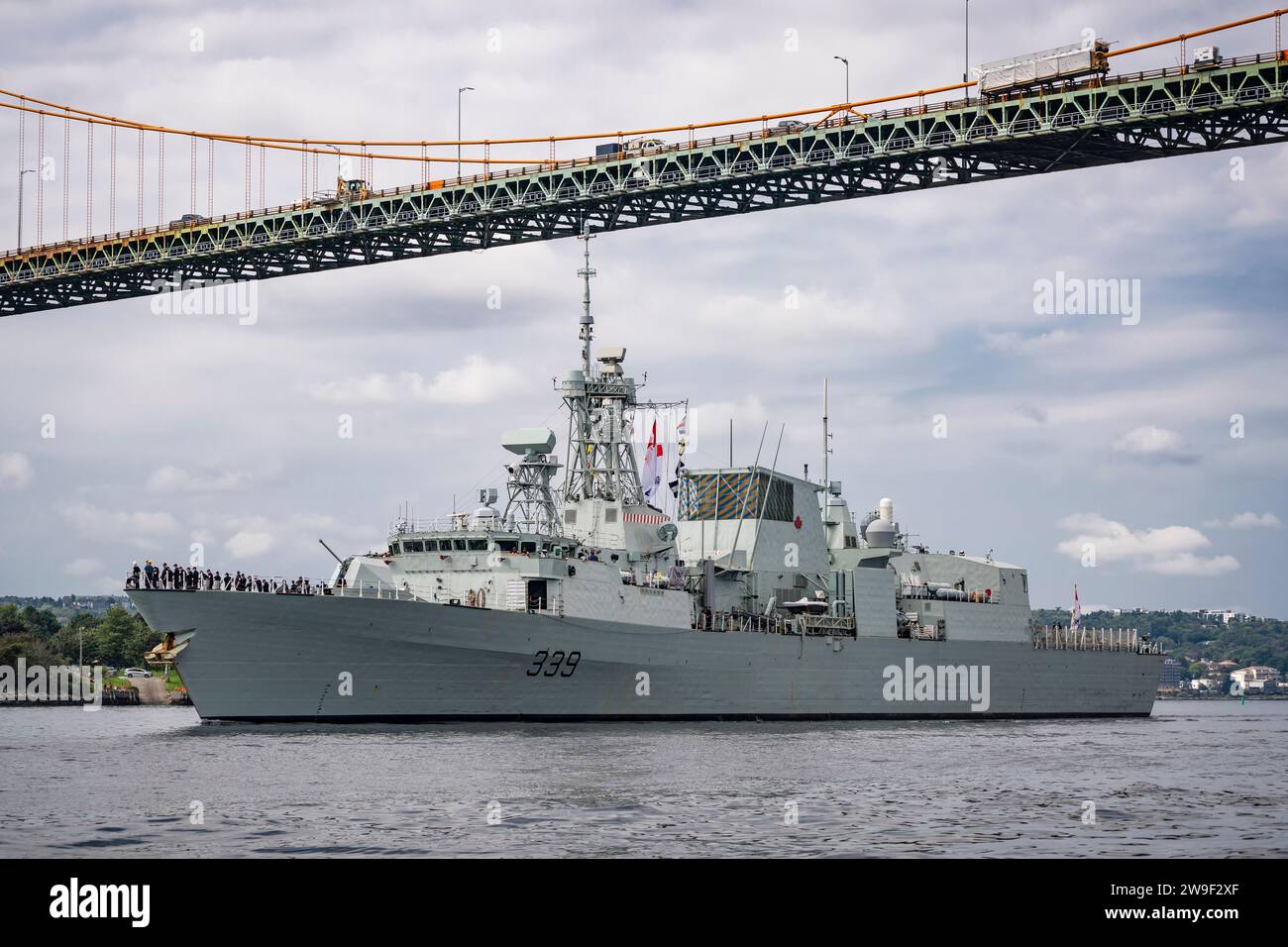 Royal canadian navy halifax class frigate bridge hi-res stock ...