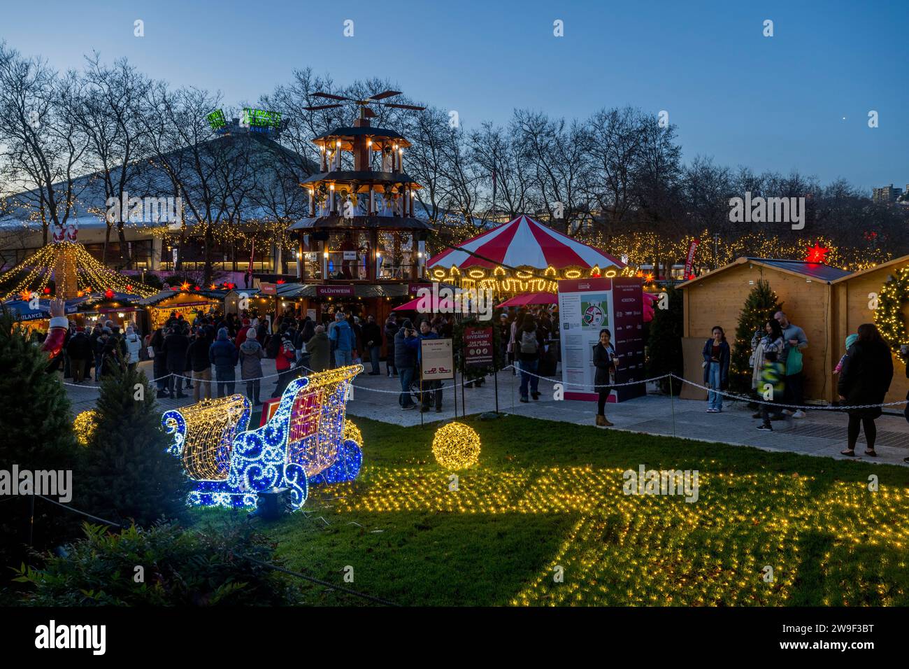 Seattle Christmas Market scene with the Christmas Pyramid, Santa s ...
