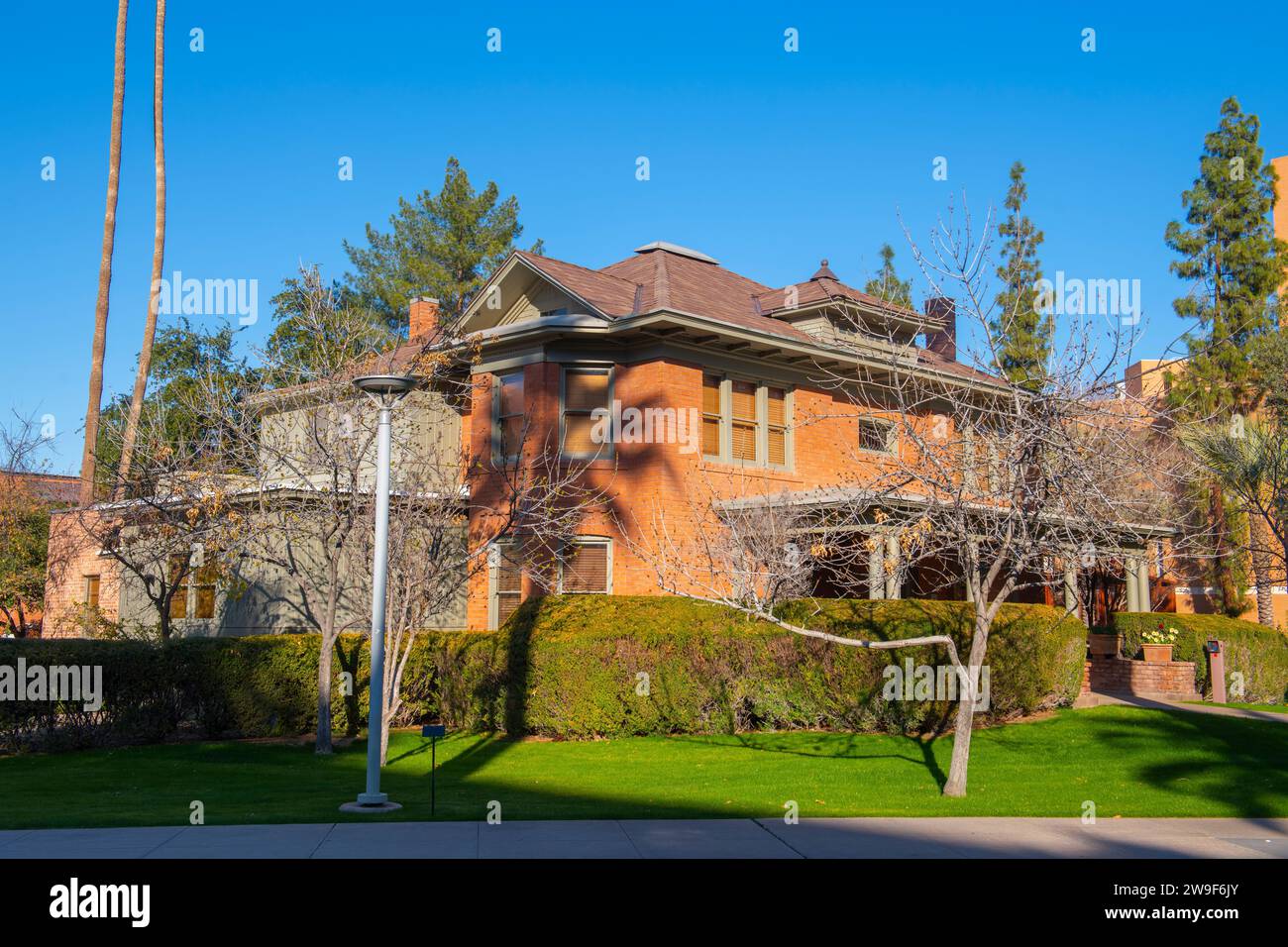 Tempe campus hi-res stock photography and images - Alamy