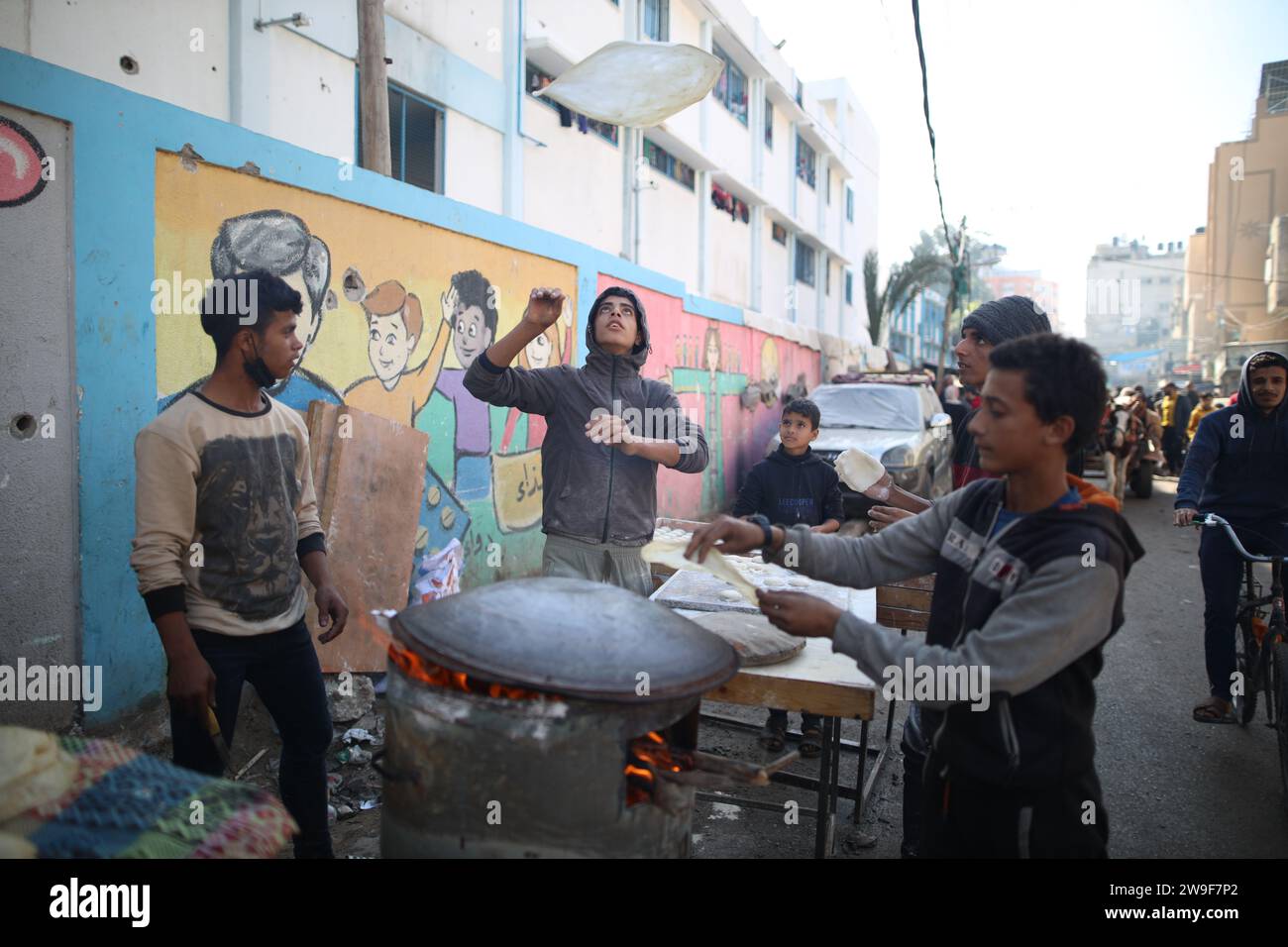 Gaza health ministry hi-res stock photography and images - Alamy