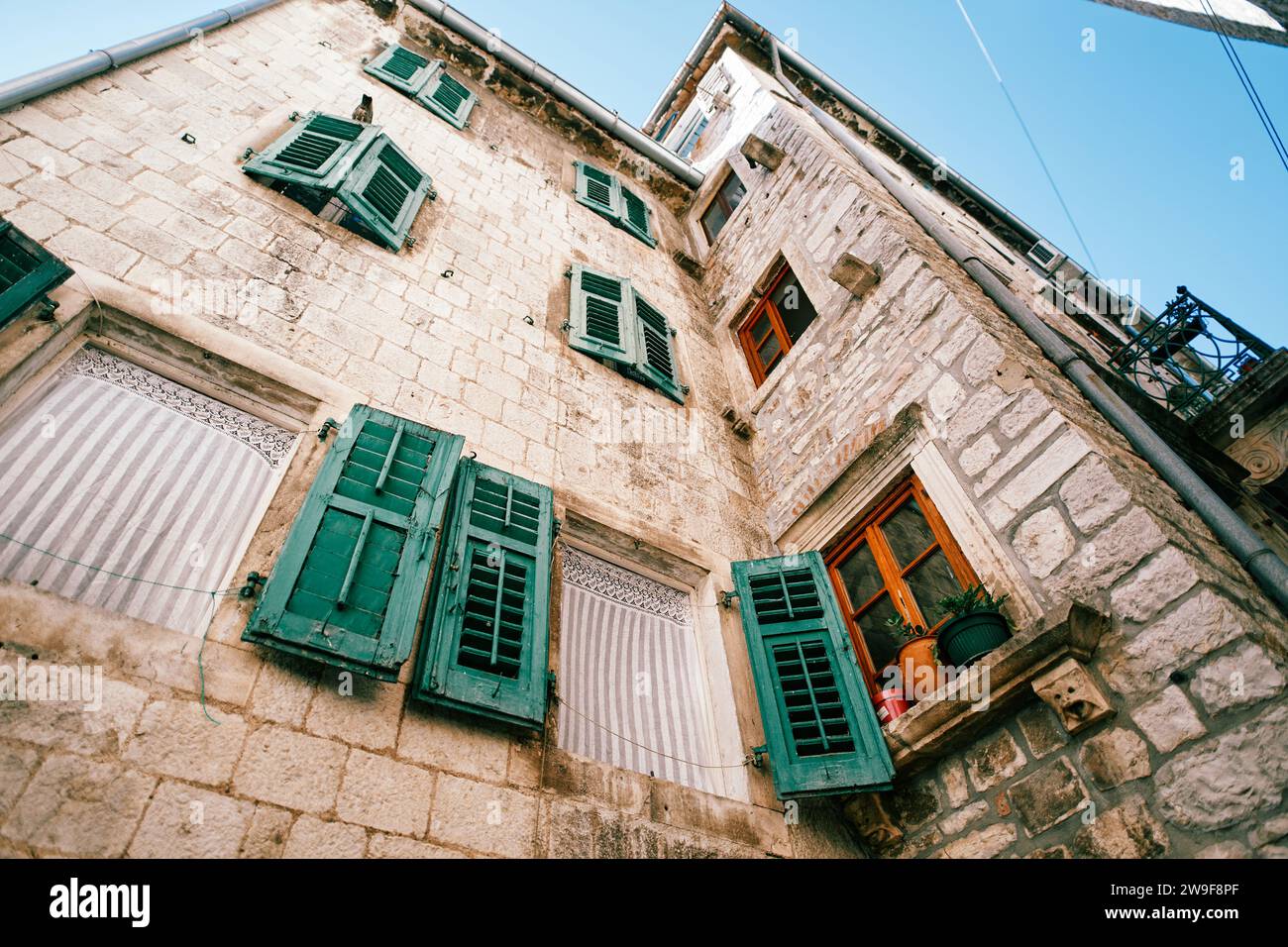 Bottom of wooden balcony hi-res stock photography and images - Alamy