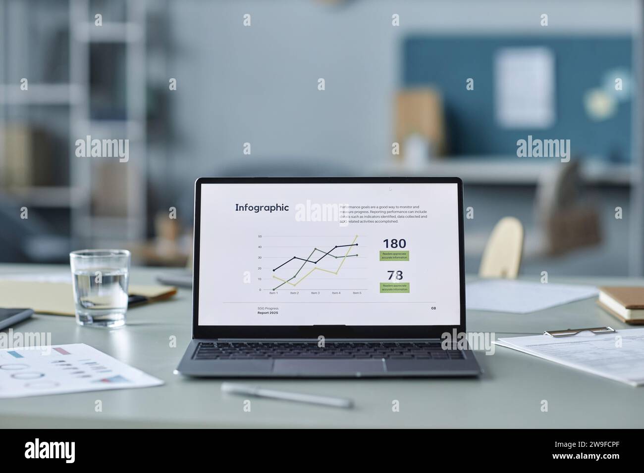 Business infographic chart hi-res stock photography and images - Alamy