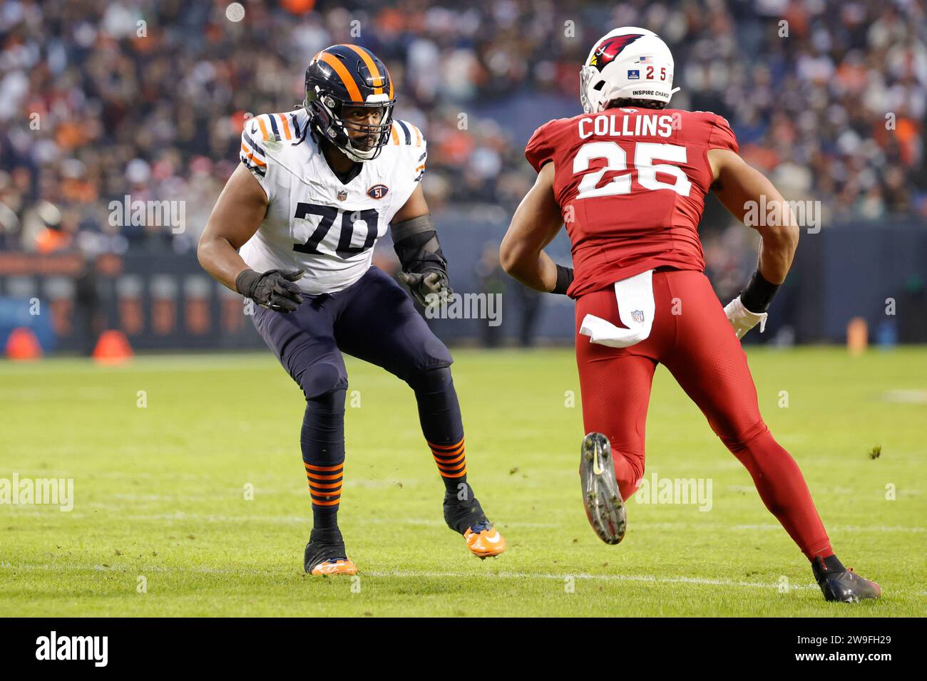 Chicago Bears offensive tackle Braxton Jones (70) blocks against ...