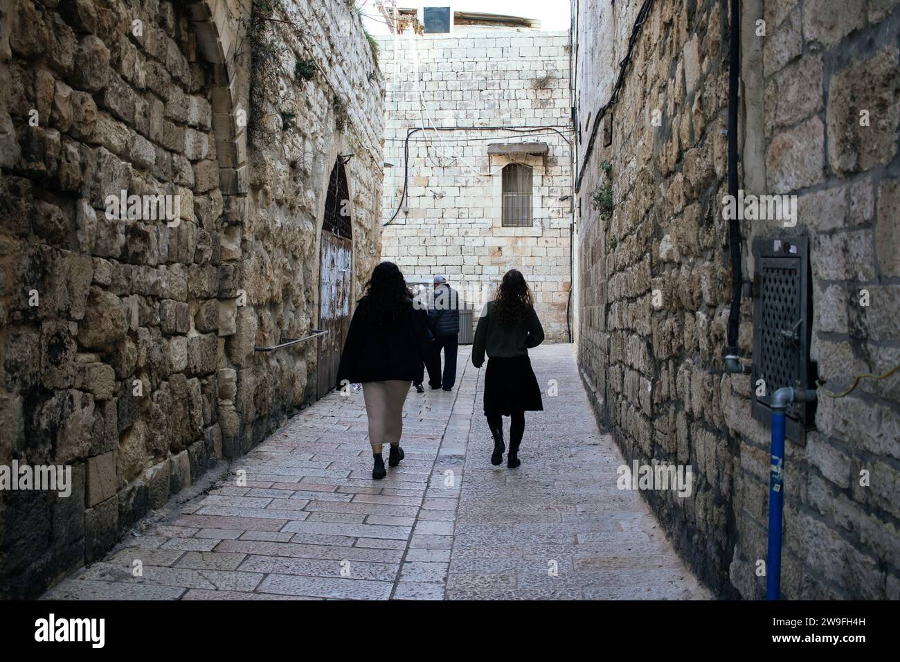 Jerusalem, Israel – December 27, 2023 The streets of the Jewish quarter ...