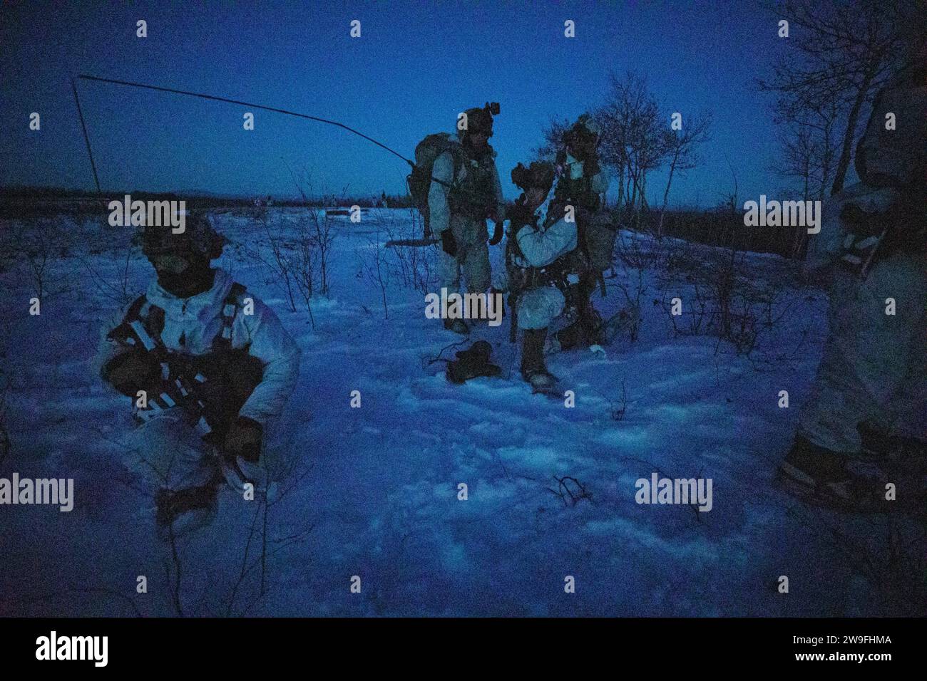 U.S. Soldiers with B Co, 1st Battalion, 24th Infantry Regiment, 1st ...