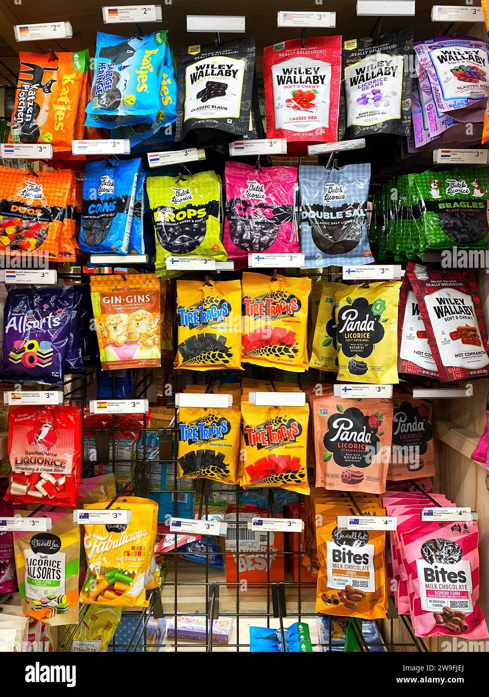 Foreign sweets hi-res stock photography and images - Alamy