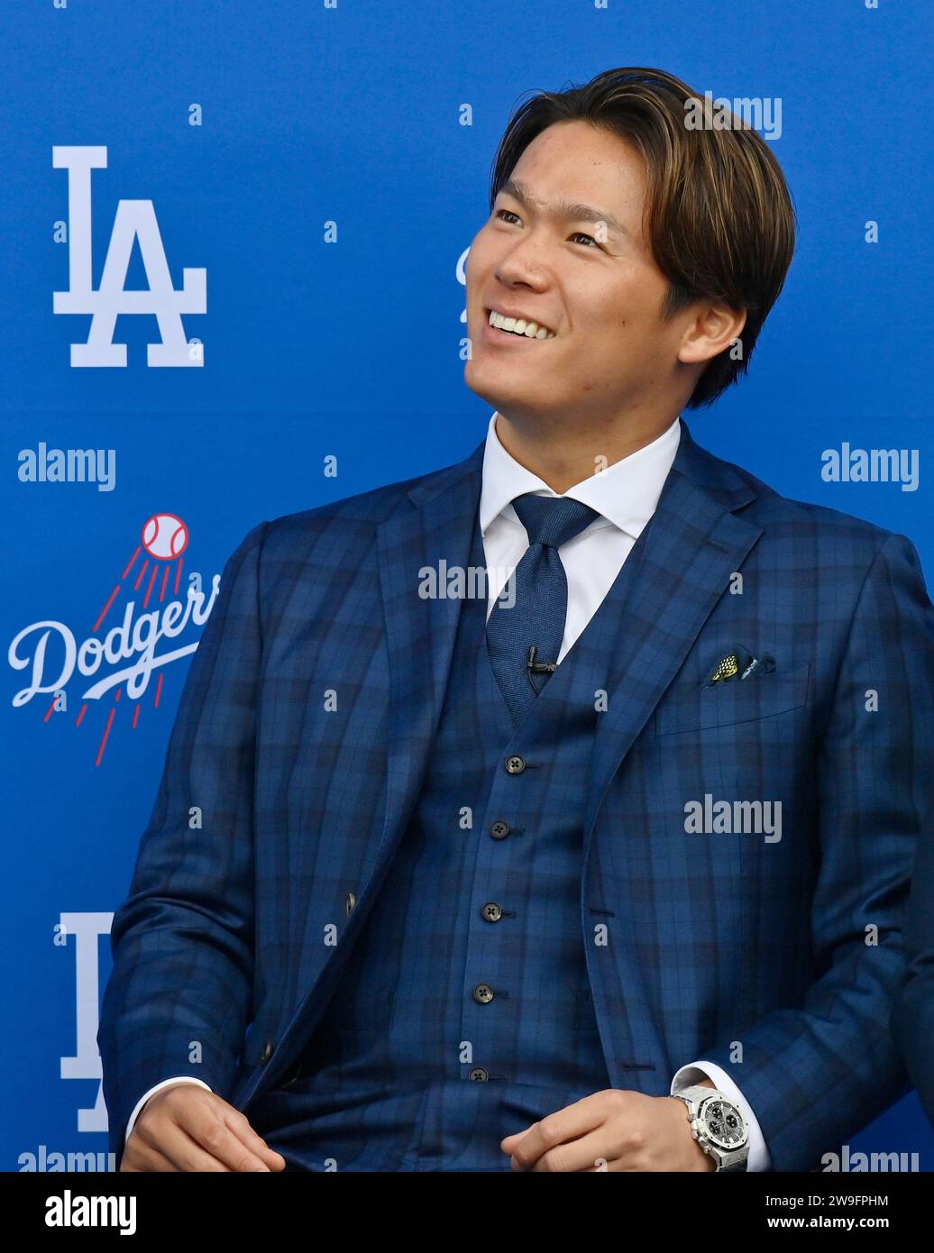 Los Angeles, United States. 27th Dec, 2023. Newly signed Yoshinobu ...