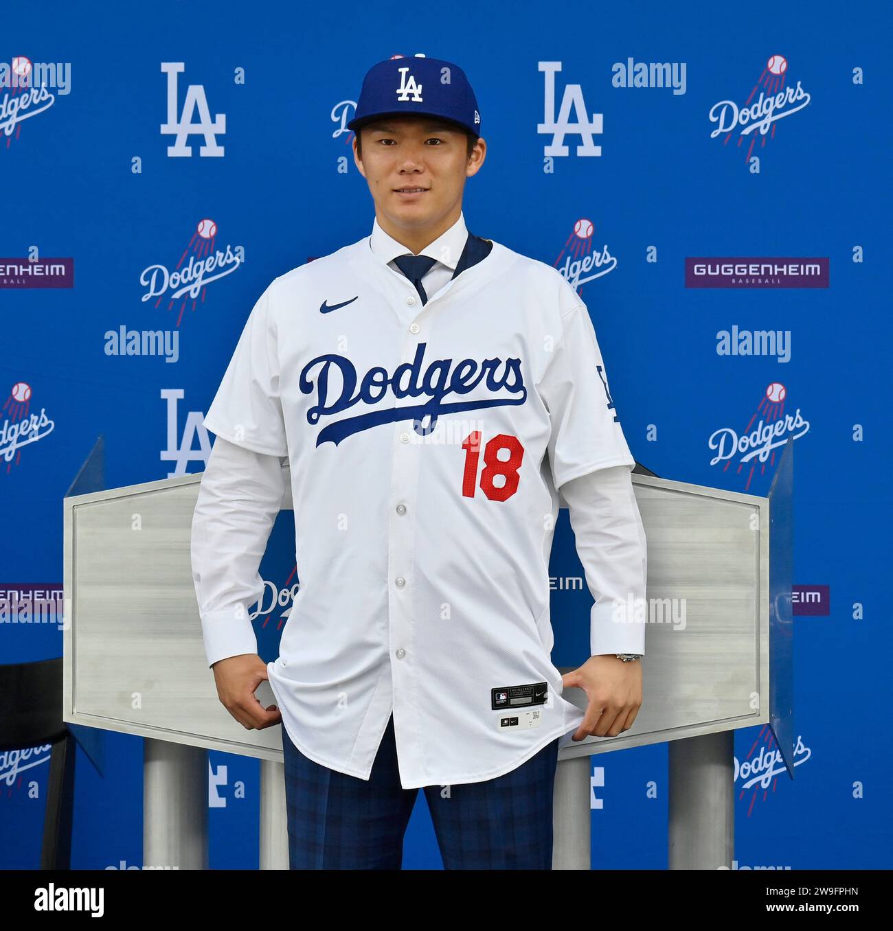 Los Angeles, United States. 27th Dec, 2023. Newly signed Yoshinobu ...