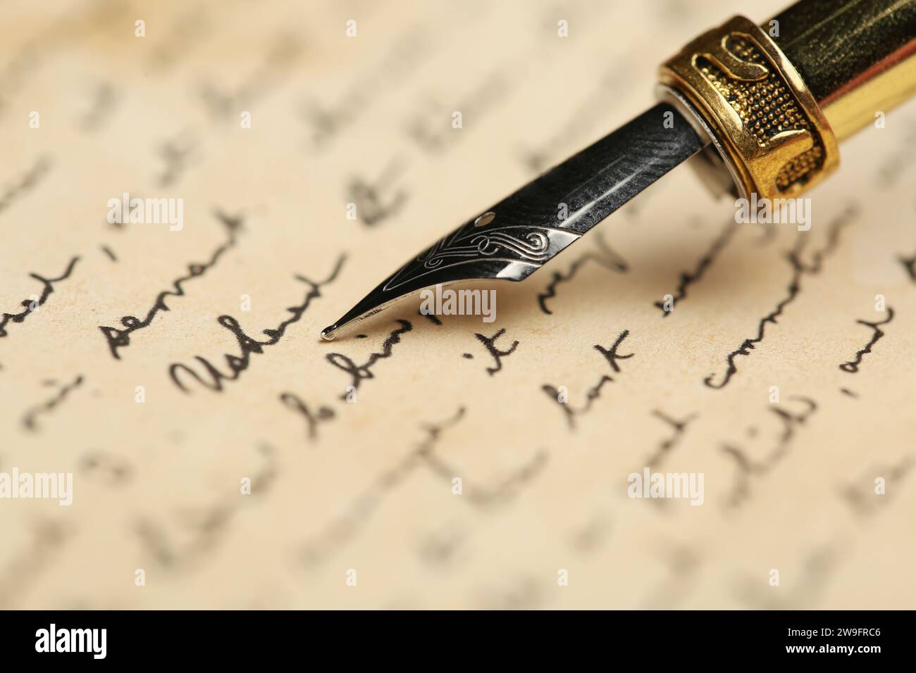 One fountain pen on handwritten letter, closeup Stock Photo - Alamy