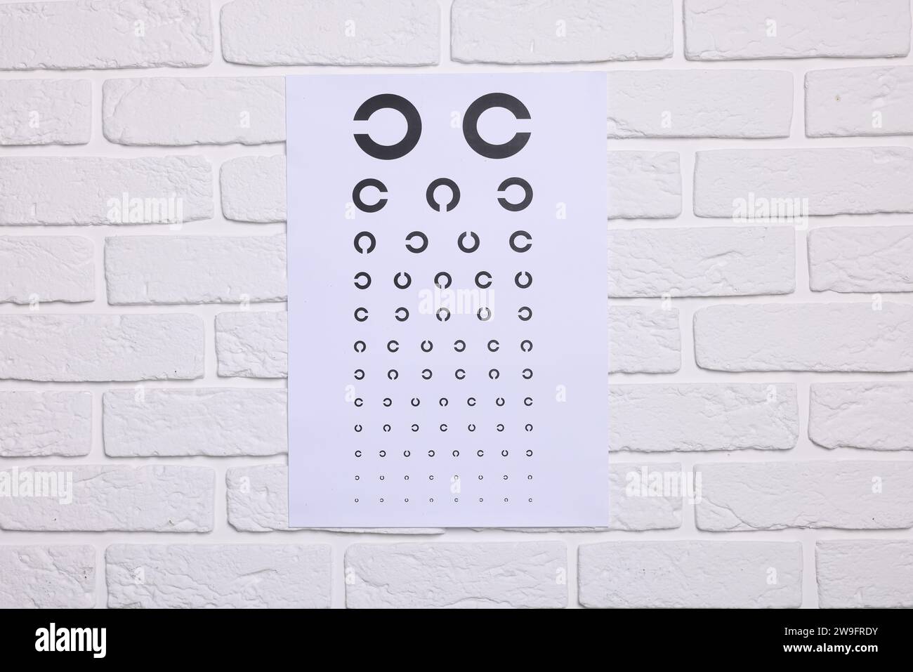 Hospital wall chart hi-res stock photography and images - Alamy