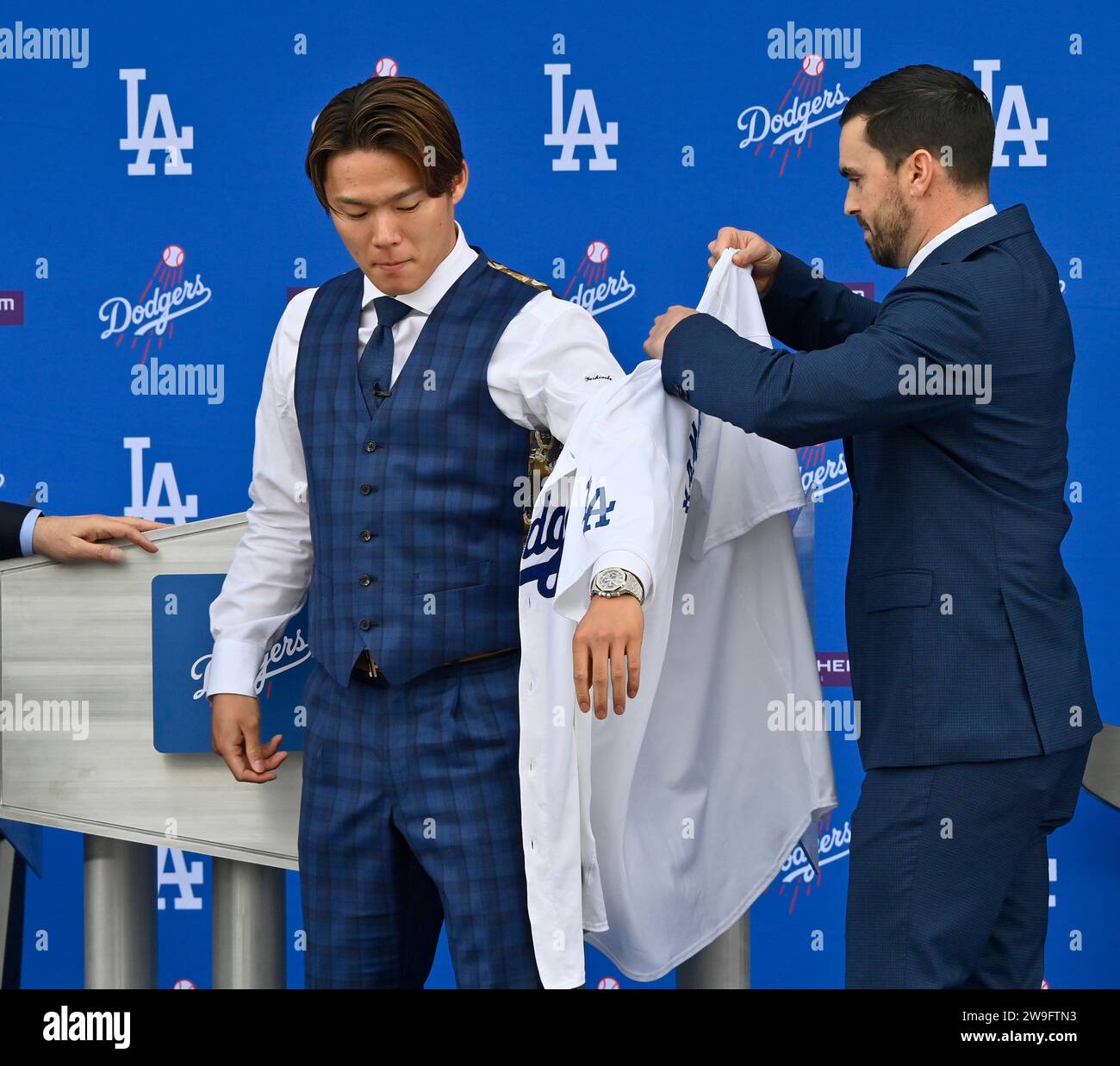 Los Angeles, United States. 27th Dec, 2023. Newly signed Yoshinobu ...