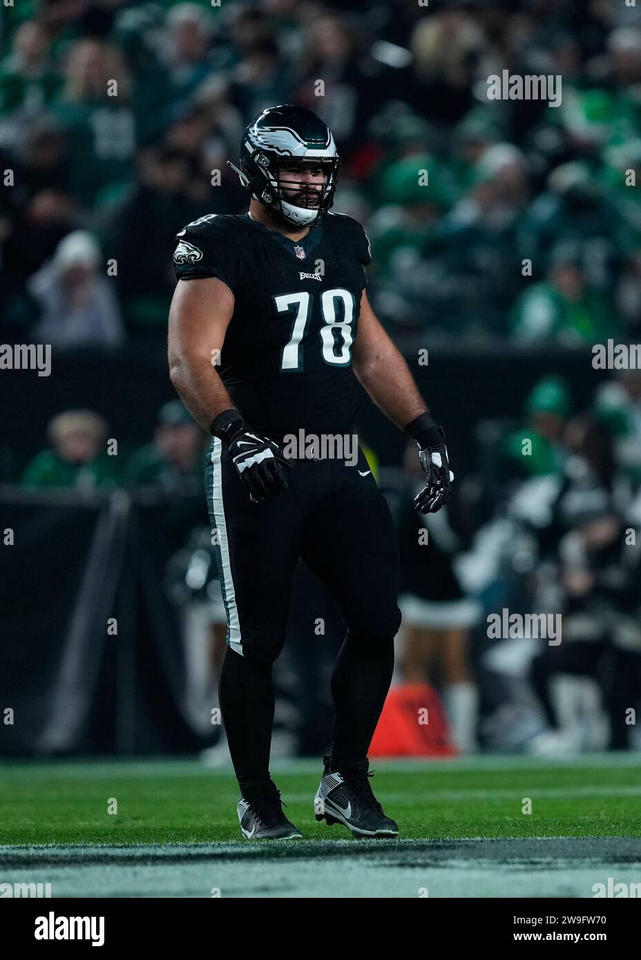 Philadelphia Eagles' Sua Opeta in action during an NFL football game ...