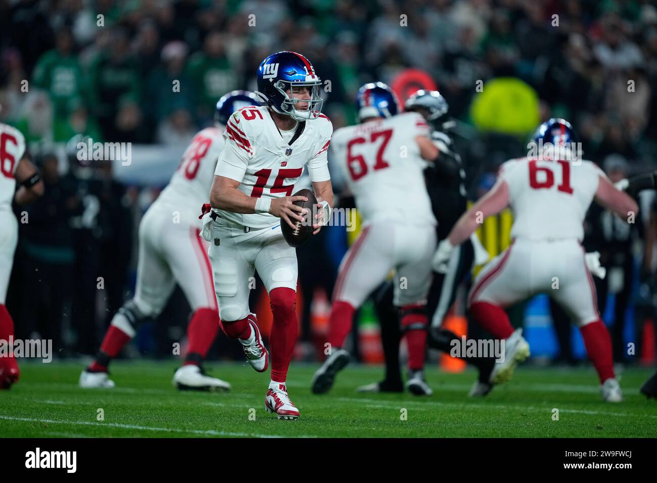 New York Giants quarterback Tommy DeVito in action during an NFL ...