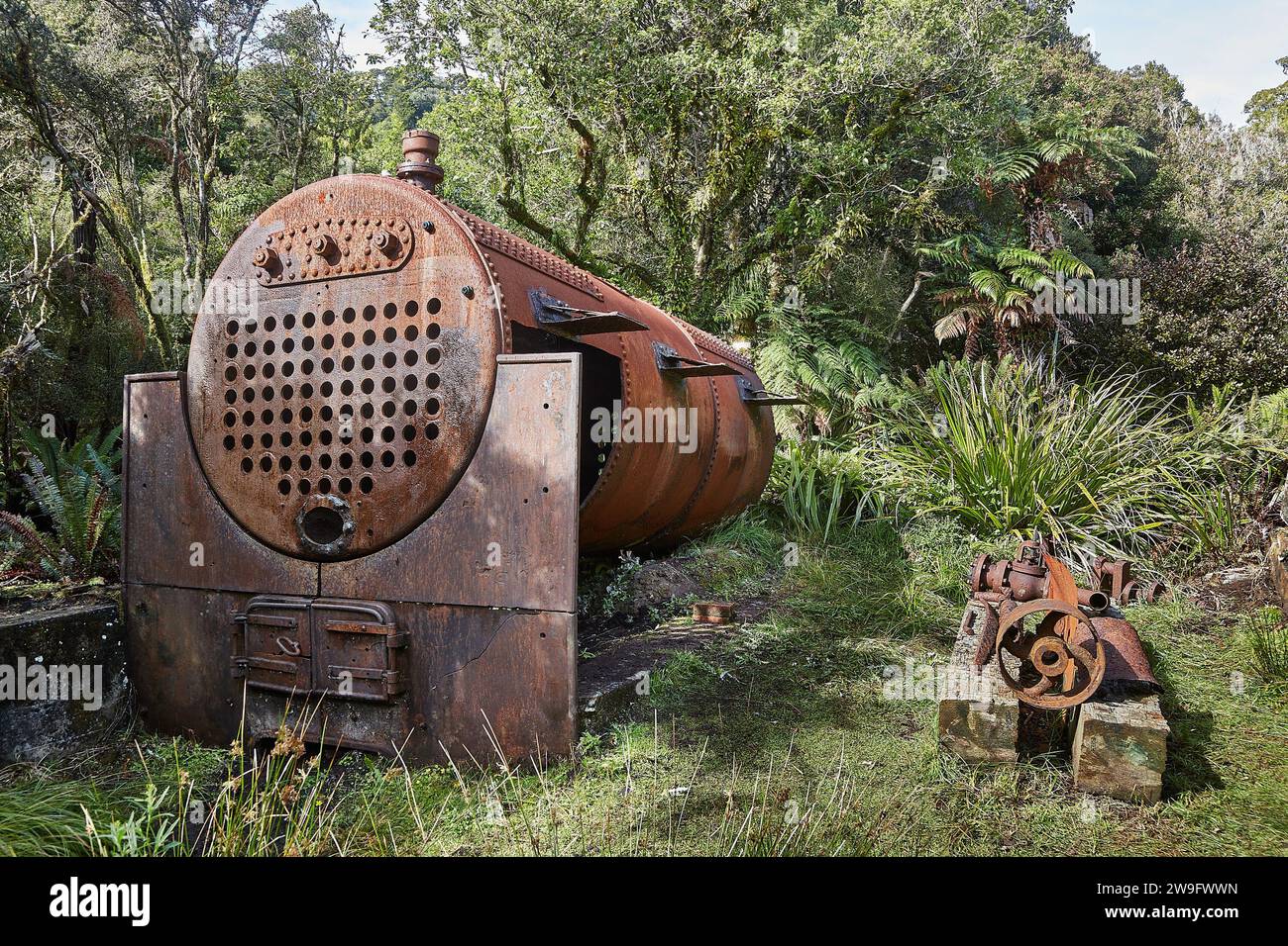 Boiler steam engine hi-res stock photography and images - Alamy