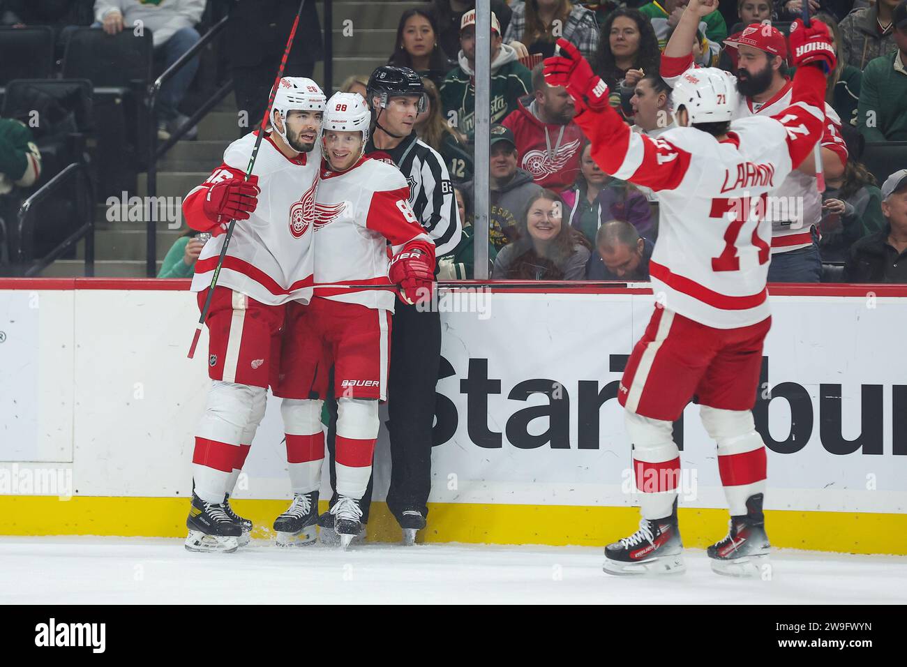 Detroit Red Wings right wing Patrick Kane (88) celebrates his goal ...