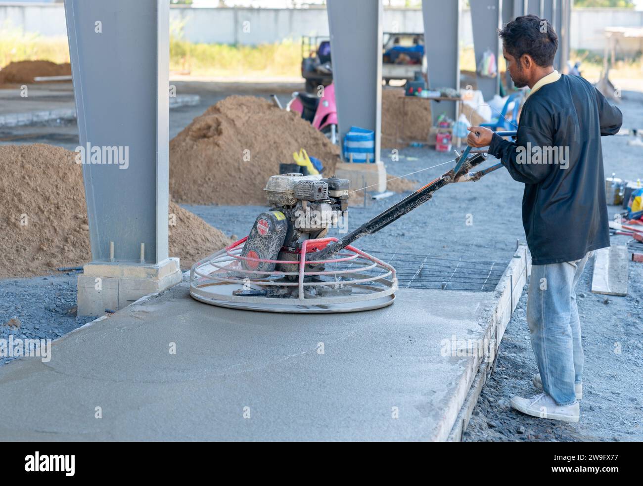 Concrete floor grinding machine is an essential tool used to prepare ...