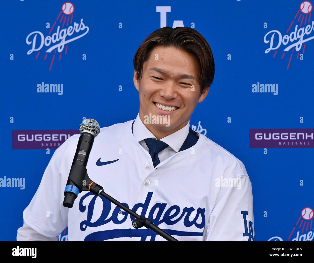Los Angeles, United States. 27th Dec, 2023. Newly signed Yoshinobu ...