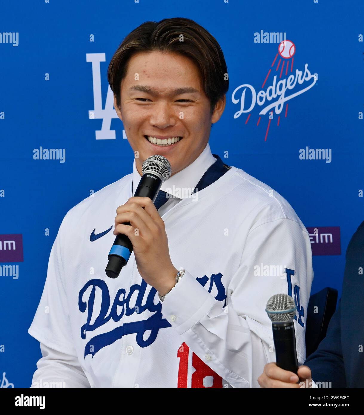 Los Angeles, United States. 27th Dec, 2023. Newly signed Yoshinobu ...