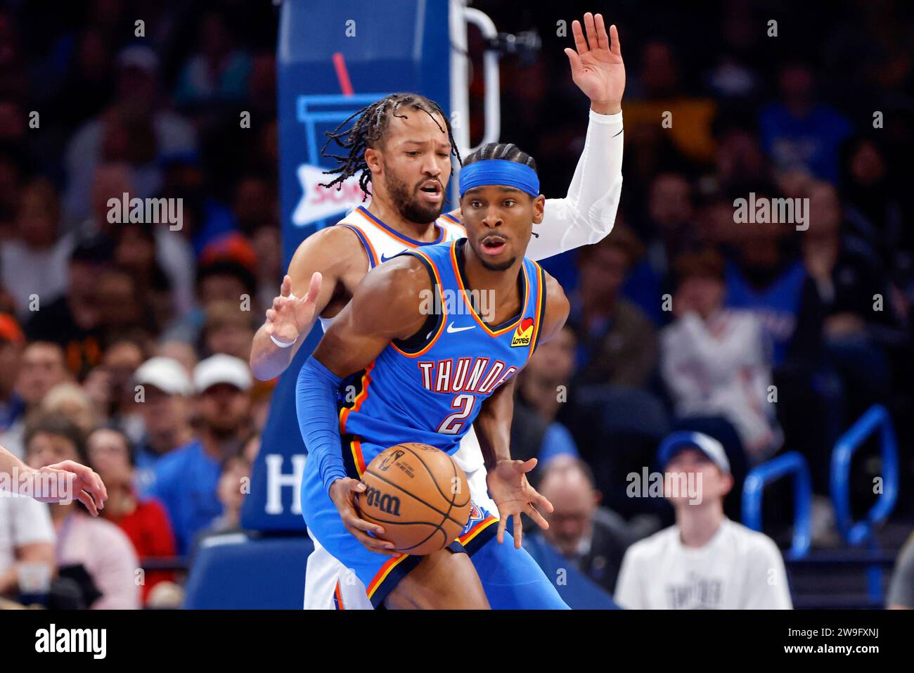 Oklahoma City Thunder guard Shai Gilgeous-Alexander (2) handles the ball as New York Knicks ...