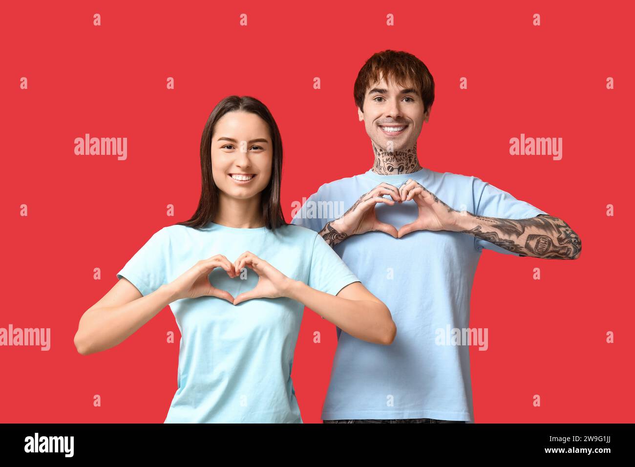 Hands heart tattoo couple hi-res stock photography and images - Alamy