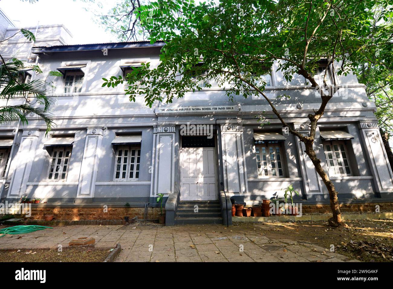 The J.B. Vachha Girls High School in the Parsi colony in Dadar, Mumbai ...
